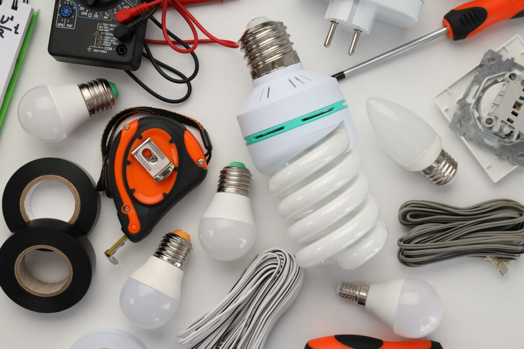 Nosotros – Distrubuciones Electricas S.A.S